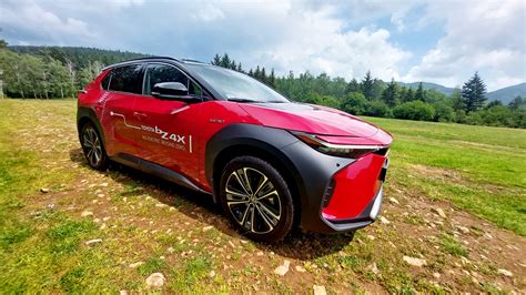 Караме първата електрическа кола на Toyota Всички Брички на едно място