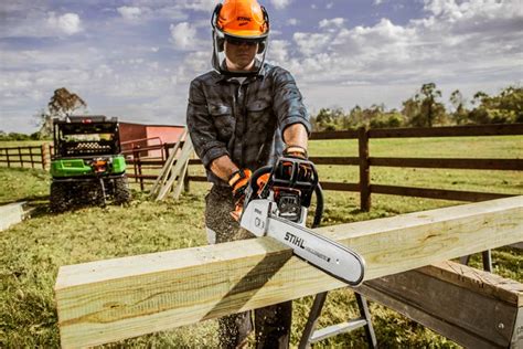 7 Safety Tips To Follow While Using An Electric Chainsaw Sharpener