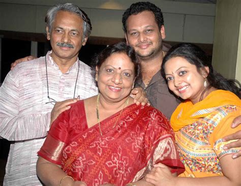 Vaishali Kasaravalli Kannada Actress Age Movies Biography Photos