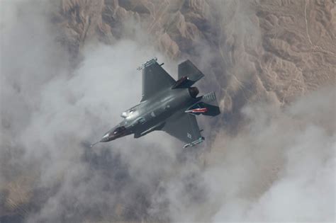 Lockheed Martin F 35 Lightning Ii El AviÓn MÁs Caro