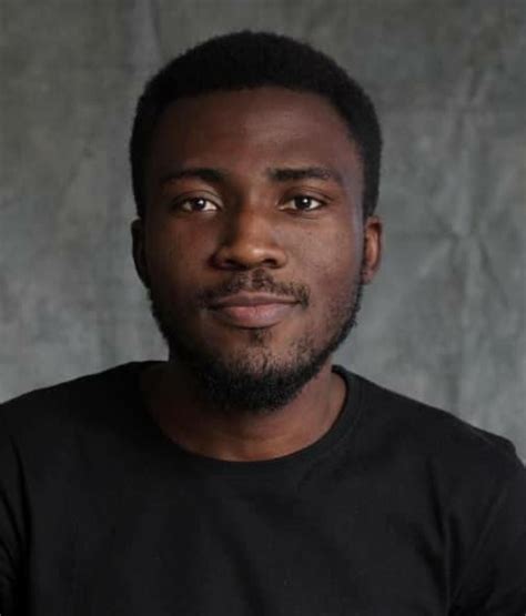 Adewale Medium