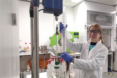 Sustainable Extraction Technology Scientist Live