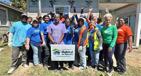 Gallery J E Dunn Team Build For Coastal Empire Habitat For Humanity