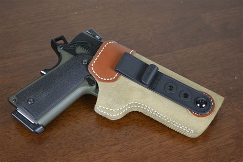 Desantis Sof Tuck Conceal Carry Versatility ⋆ Primer Peak