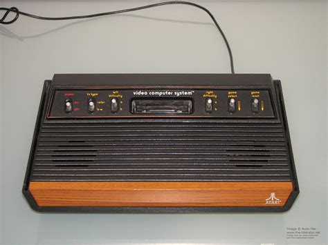 Atari 2600 6 Switch Woody Light Sixer Game Console Rev A