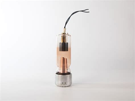 碳纳米球管 爱克斯瑞真空技术（苏州）有限公司