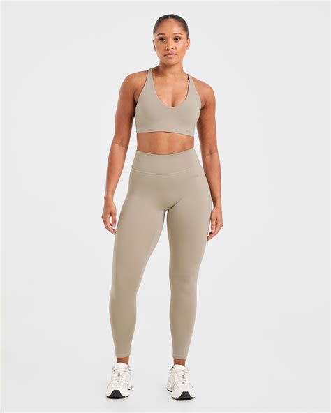 Staple Sports Bra Muted Taupe