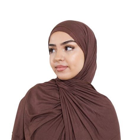 Under Cap In Chestnut Brown Byhasanat Under Cap In Chestnut Brown Byhasanat