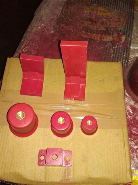 Rmw Red Control Panel Insulator For Industrial 400 500 At ₹ 50piece