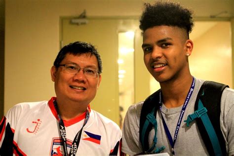 Bleachers Brew Meet James Canlas 17 Year Old Fil Canadian Basketball Player