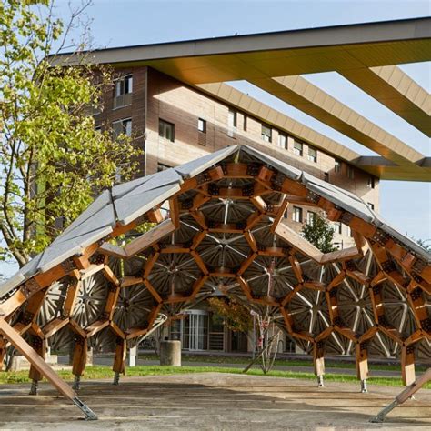 Ecole Des Ponts Course Prepares Professionals For High Level Positions