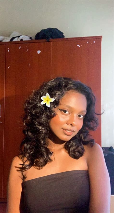 Pin Su Indee Aesthetic