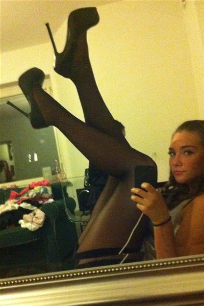 A Pantyhose Selfie Stripcamfun