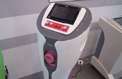 Talk About A Sex Machine Hands Free Robot Sperm Collector Shows Porn To Spare Donors Blushes