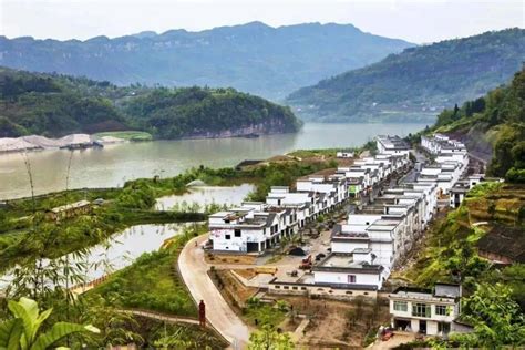 周末去峨边，一路耍到底！乐山文化村落