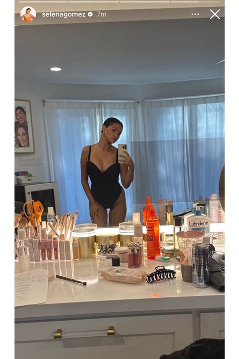 Selena Gomez Casually Shared Her Entire Beauty Routine Marie Claire
