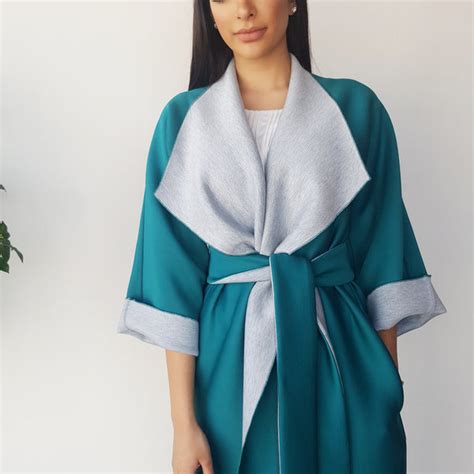 Aw17 2 Tone Teal And Grey Overlap Scroll Collar Abaya In Neoprene Qabeela