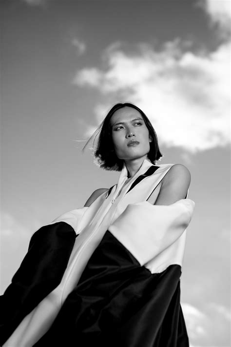 Lee Chen In The Desert Of Accona Mirko Sperlonga