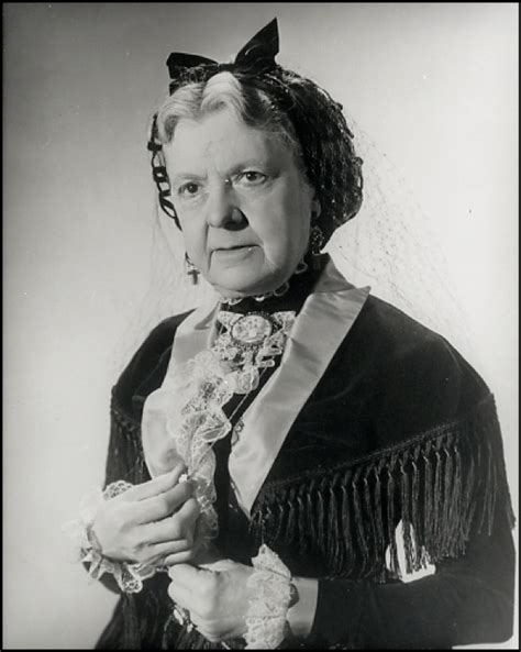 Clara Blandick Feet