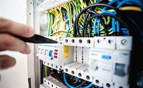 Laadpaal Thuis Meterkast Aansluiting 1 Fase Of 3 Fase