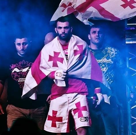 საქართველო იქაა სადაც ქართველი კაცის გული ძგერს და სადაც ქართული ჰანგები ისმის ️🇬🇪 სიმღერით