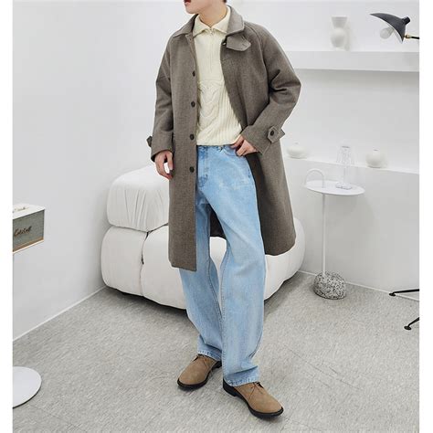 히즈핏 Fw 시즌 즐겨입을 울 소재로 제작된🔥 잔잔한 체크패턴의 발마칸 코트😎 여자가 코디하는 Facebook