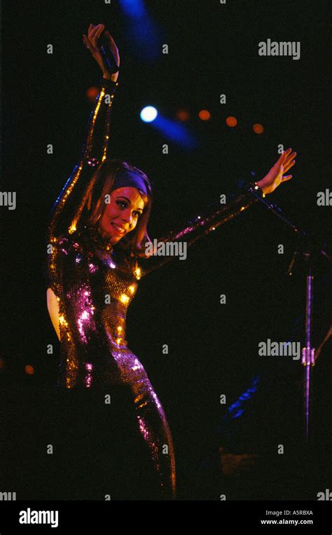 Lady Miss Kier Fotos Und Bildmaterial In Hoher Auflösung Alamy