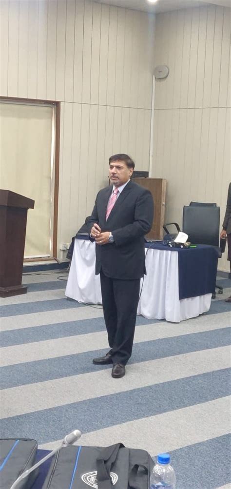 trainer waseem ullah head of risk at national bank of pakistan closed