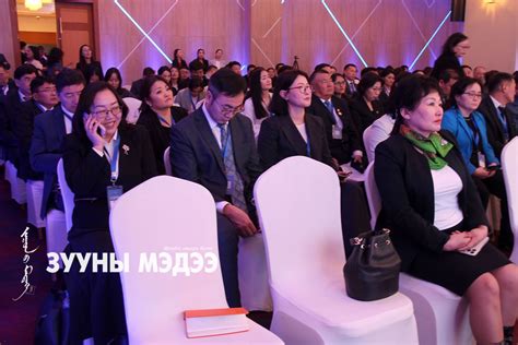 Эрүүл мэндийн салбарын удирдах ажилтнууд зөвлөлдлөө