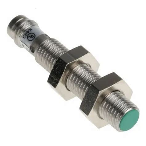 Iron Schneider Inductive Proximity Sensor 15 Mm At Best Price In Ahmedabad