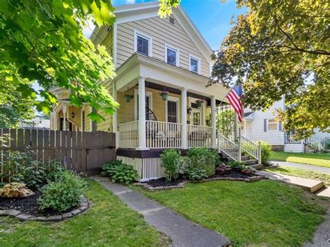 Oswego Ny Real Estate Oswego Ny Homes For Sale Zillow