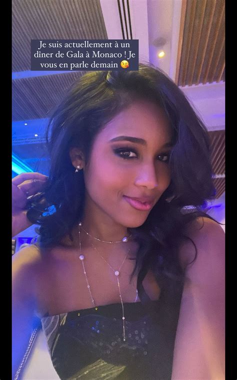 Photo Clémence Botino Sur Instagram Purepeople