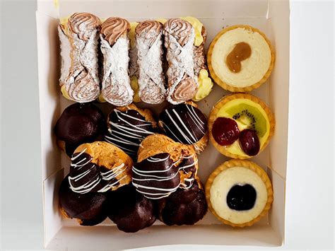 Mini Tray 20 Dolce Cannoli And Co