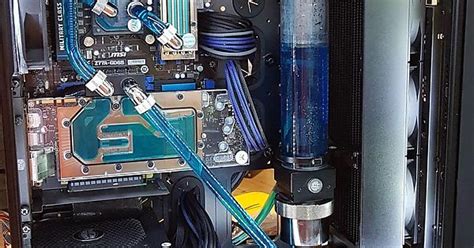 I Mounted My Graphics Card Vertically Album On Imgur