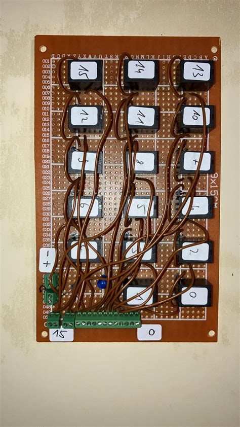 Homebrew 16 Bit Relay Computer