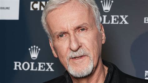32 Years Later James Cameron Drops Shock Jurassic Park Bombshell