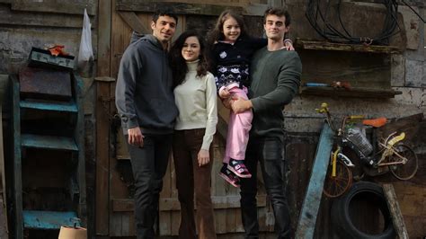 بازیگران سریال خواهران و برادران 2021 معرفی هنرمندان سریال ترکی