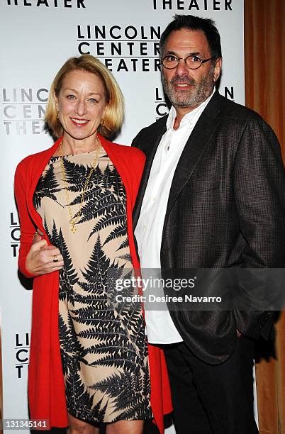 Patricia Wettig Ken Olin Photos And Premium High Res Pictures Getty