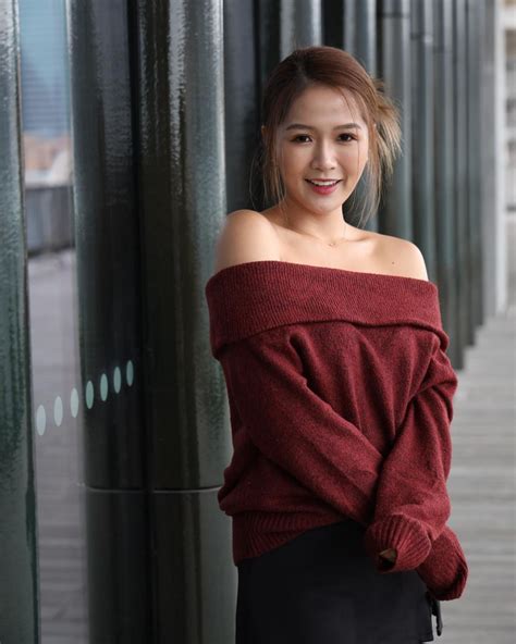 「東張女神」梁敏巧隱藏逼爆身材 改晒黑絲轉移焦點 Lihkg 討論區