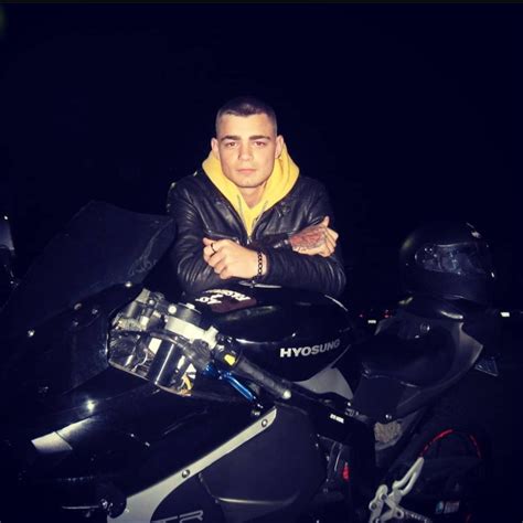 Mitchell New Lo Fi Down Under The Static Dive