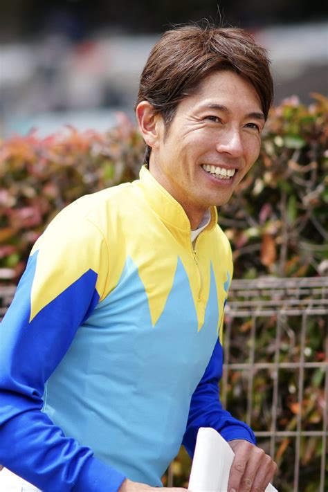 スポニチ写真映像部📷 On Twitter 東京競馬 可愛いがすぎる ナイトインロンドン 撮影・河野 光希 笑顔も😁 和田竜二