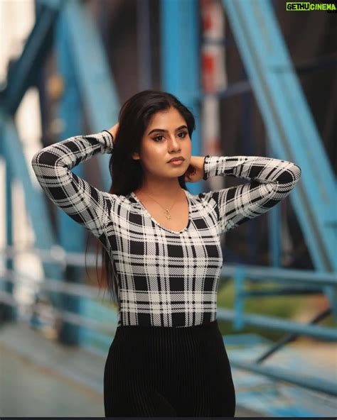 Madhumitha Wiki Biography Age Gallery Spouse And More