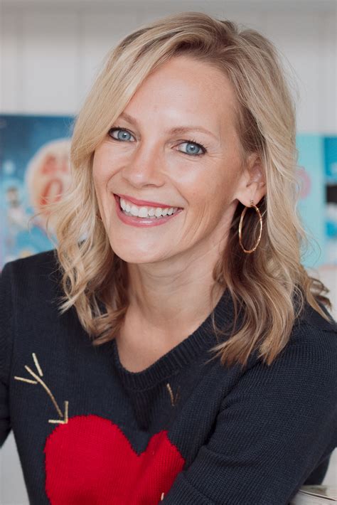 Shelly Model Extra Author Presenter Devojka Models And Talent