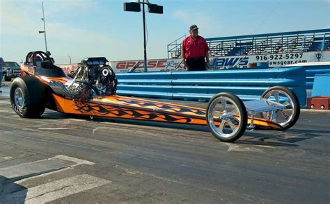 Nostalgia Front Engine Dragster 7 0 Sec Car Driven By Jacqui Salinas