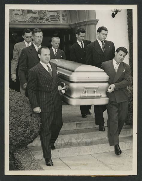 Lot 583 1947 Funeral Of Bugsy Siegel Famous Las Vegas Gangster