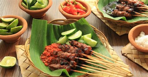 Visitbali Sate Plecing The Best Menu For Lunch In Bali
