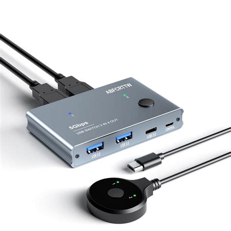 Usb 3 0 Switch 2 In 4 Out With Desktop Controller Aluminum Usb Switch For 2