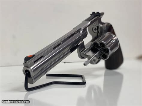 COLT PYTHON STAINLESS