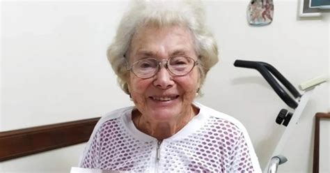 Dolor Por La Muerte De Raquel Rutman Una Sobreviviente De Auschwitz Que Pasó Su Vida En