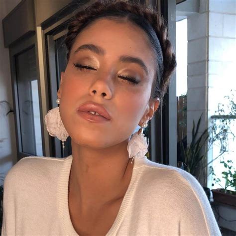 הפקות אלמוג קרפלס